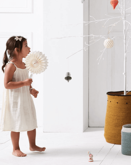 STORYBOOK ROUND PAPER TREE TOPPER – The Banyan Tree Furniture & Homewares